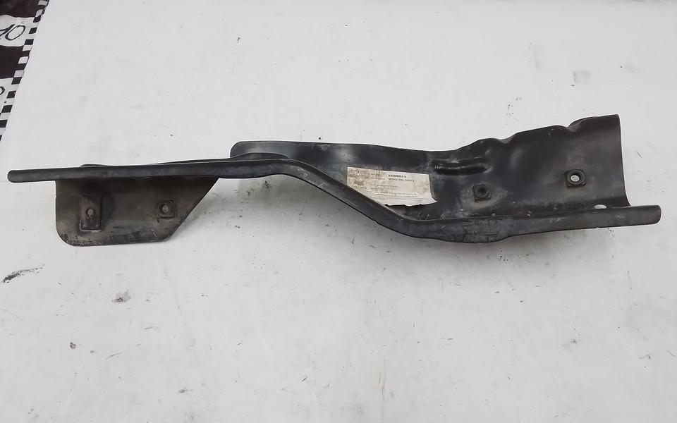 Кронштейн подножки правой верхней задний Mercedes-Benz Actros 3 ...