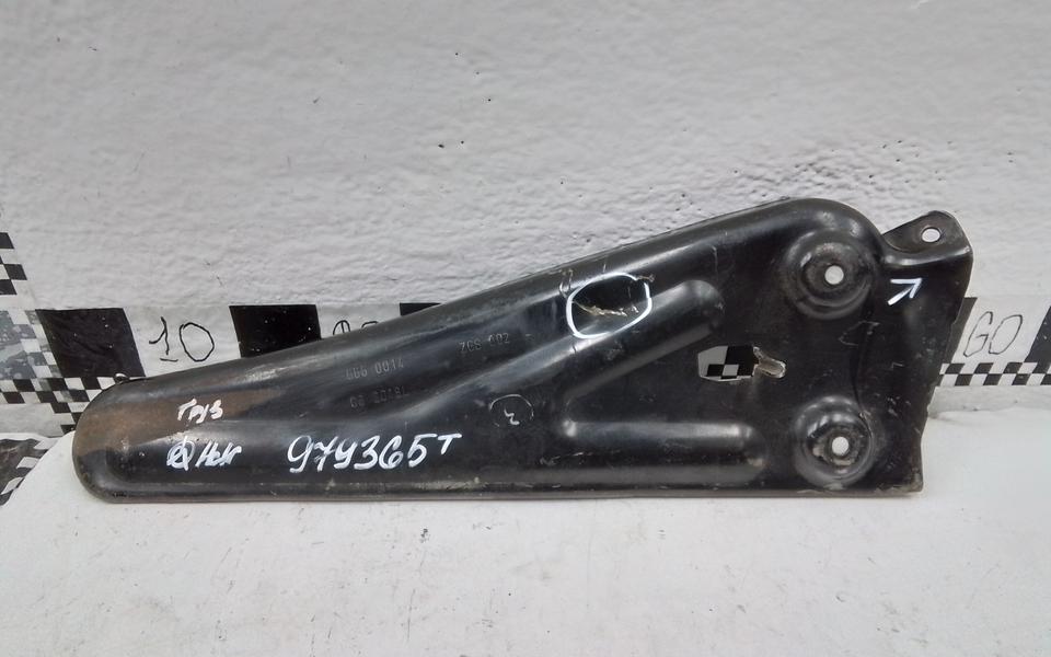 Кронштейн подножки кабины левый Mercedes Benz Actros 3 — AutoOEM.ru